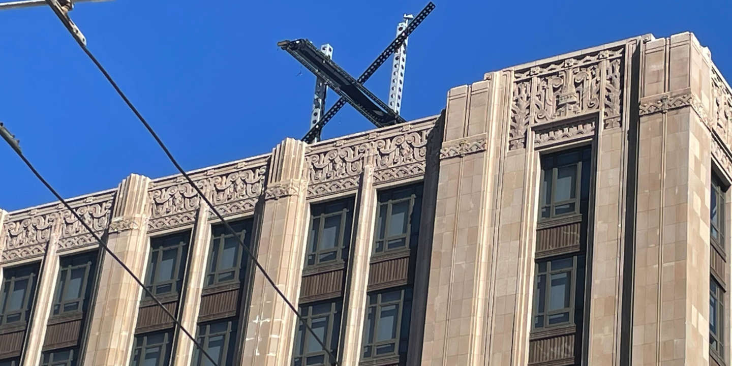 'X' Logo Atop Twitter Building Sparks Investigation - Techstory Australia